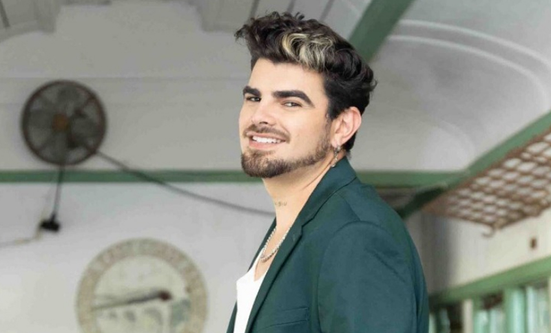 Jonathan Moly recibe sus primeras nominaciones a Premio Lo Nuestro ...