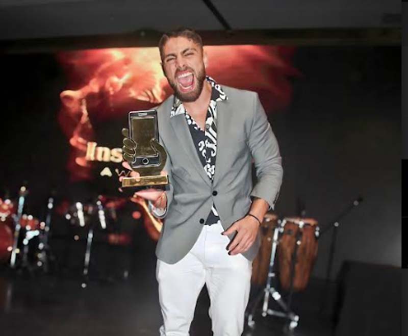 Beta Mejía se posiciona como artista de talla internacional - Socialite360