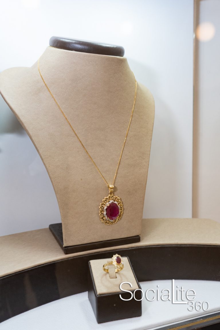 Joyería Deysi Zaldumbide abrió sus puertas en Parque Cerro Verde - Socialite360