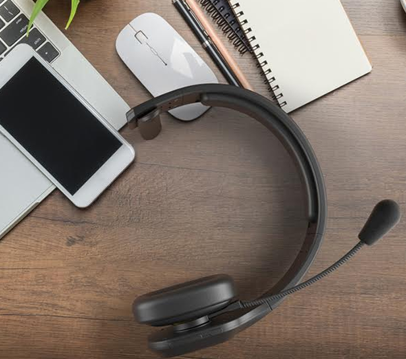 Klip Xtreme presentó audifonos VoxCom de su Línea Premium Business ...