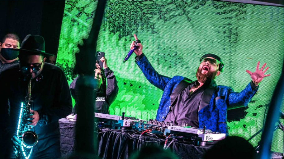 Deejay Joe premiará a cinco colegios del país con sus mezclas ...