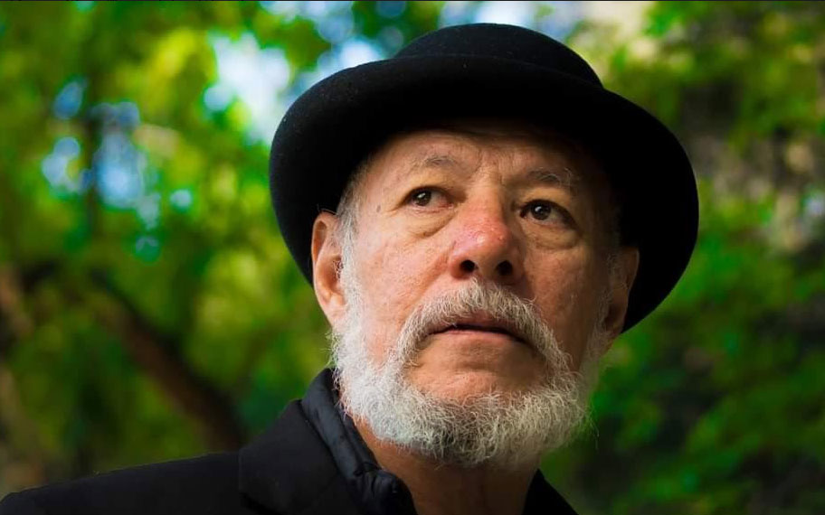 Dimas González: “El teatro es conectar con los demás en una liturgia ...