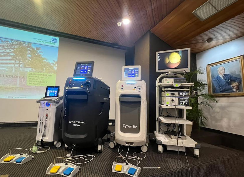 "Cyber Ho Magneto" es el nuevo láser que revoluciona la cirugía de ...