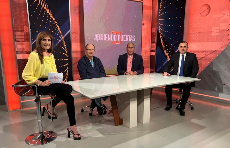 Mesa de análisis con Felipe Mujica, Gilberto Giménez y Pablo Quintero - Socialite360